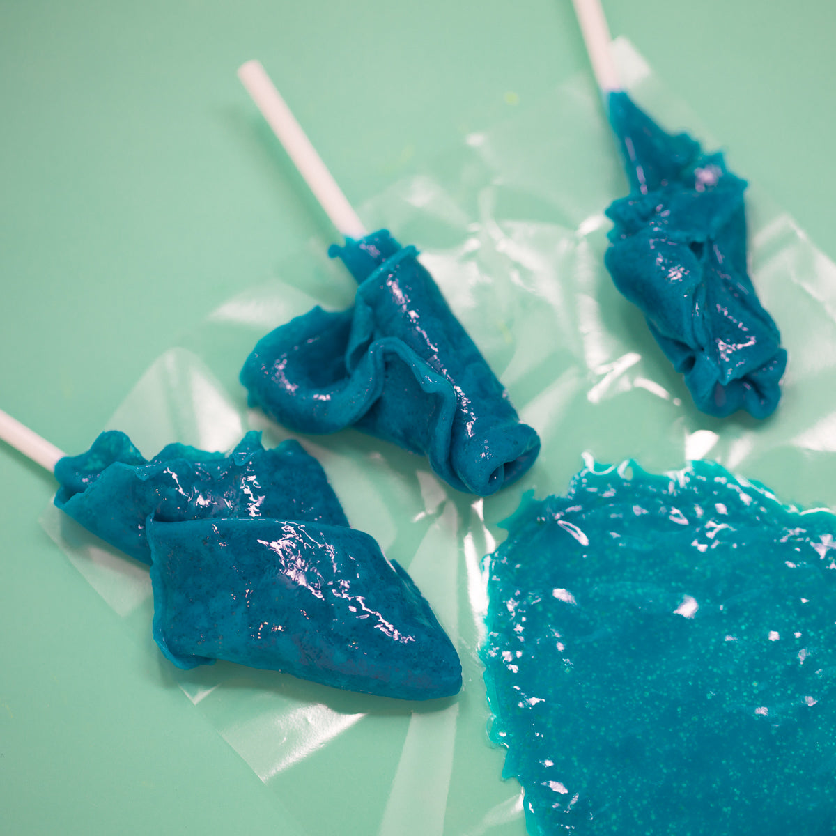Tamarind Blue Slaps Lollipop – yaboychamoy